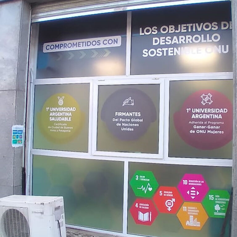 Vinilos de corte | Impresión Vinilo por Metro | La Grafika